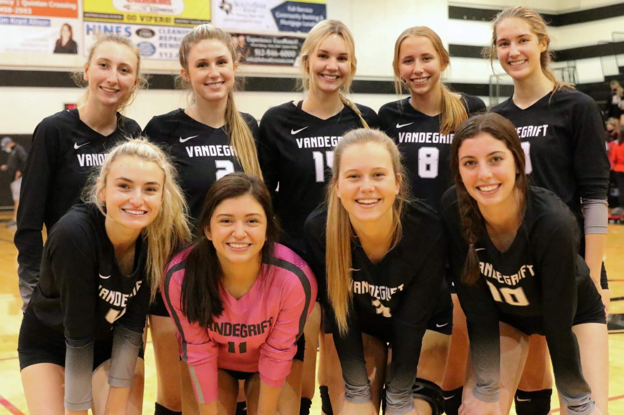 14-6 Lady Vipers are volleyball district champs - Four Points News
